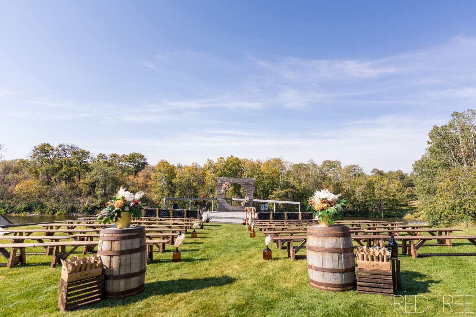 Ohaton Hall & Double Dam Golf Course Wedding: Camrose Photographer ...